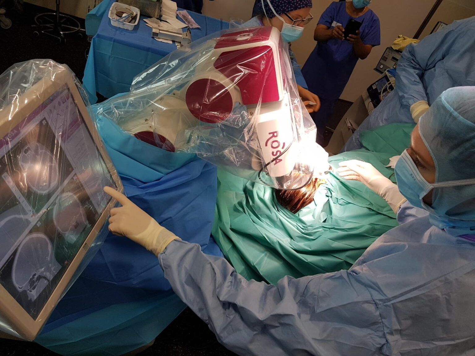Chirurgie de l’Épilepsie - Neurochirurgie Pitié Salpêtrière AP-HP